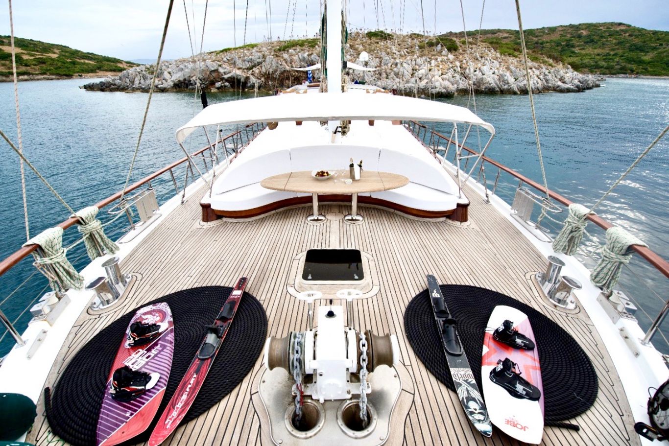 Gallery | Ecce Navigo