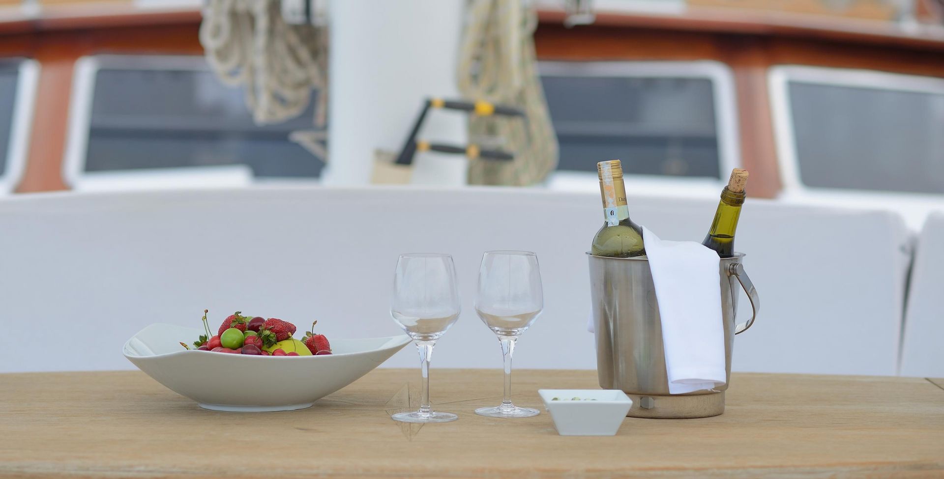 Gallery | Ecce Navigo